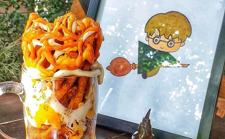 From Hogwarts to Aeroplane Themed, Here Are The Best Cafes in Rohini to ...