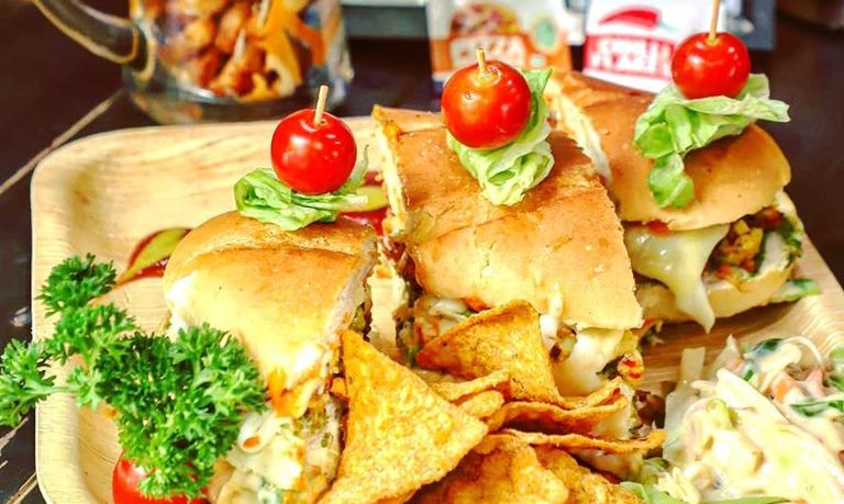 From Hogwarts to Aeroplane Themed, Here Are The Best Cafes in Rohini to ...