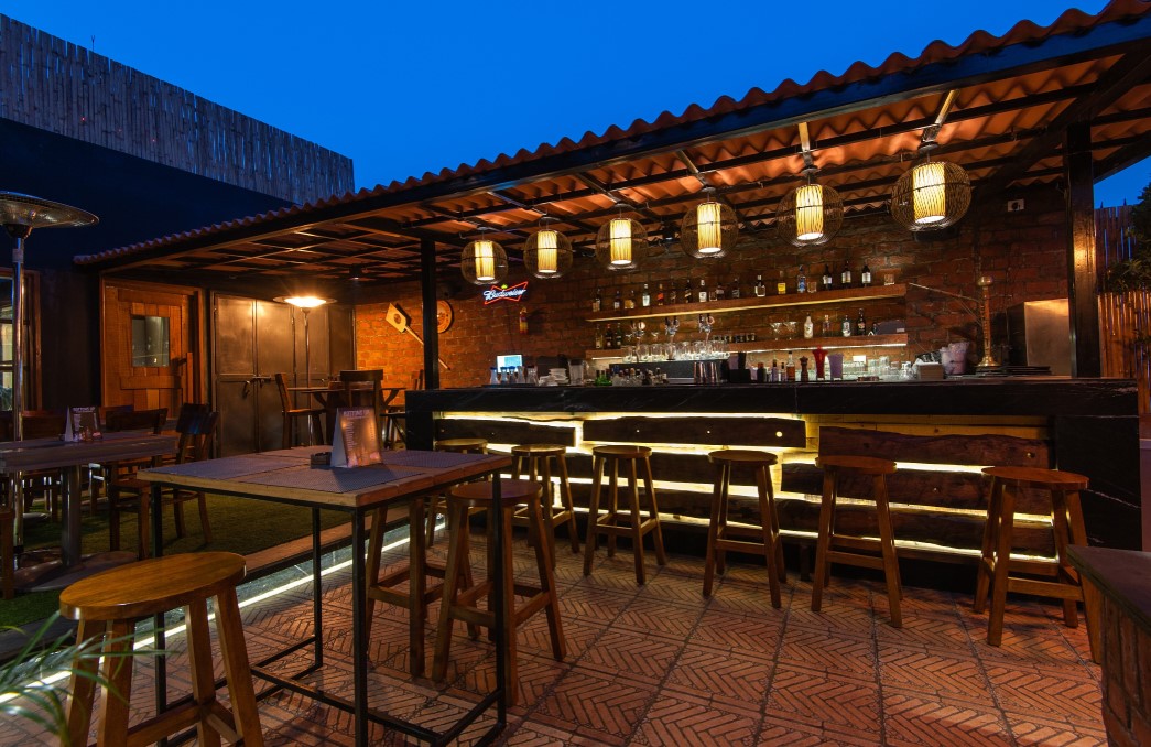 Gurugrammers, Here Are 10 Best Rooftop Restro Bars in Sector 29 Which ...